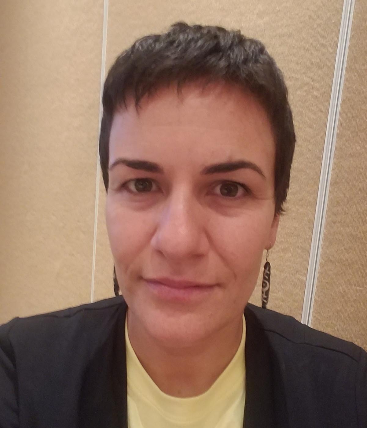 Berry resigning from FIS board; board sets tax rate | State-Journal