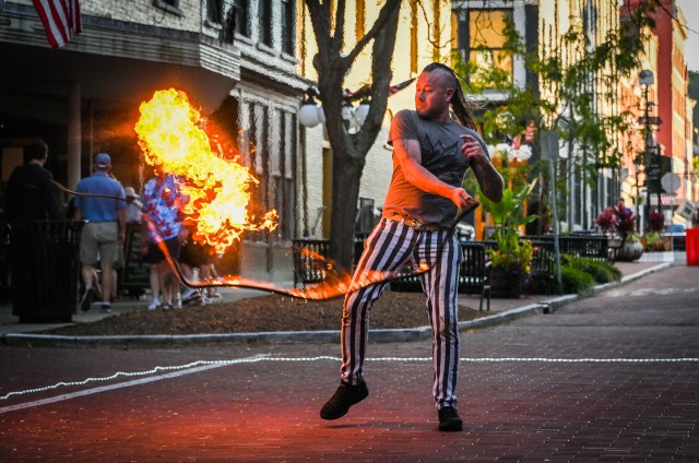 PHOTOS: Event brings New Orleans to downtown Frankfort | State-Journal