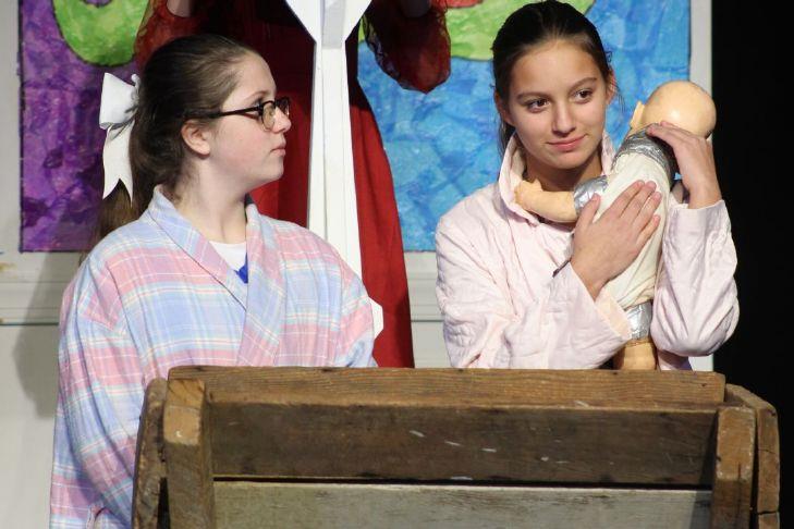 FHS drama to present the 32nd edition of ‘The Best Christmas Pageant ...